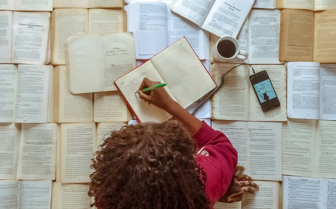 How to Manage Periods During Exams - Evana